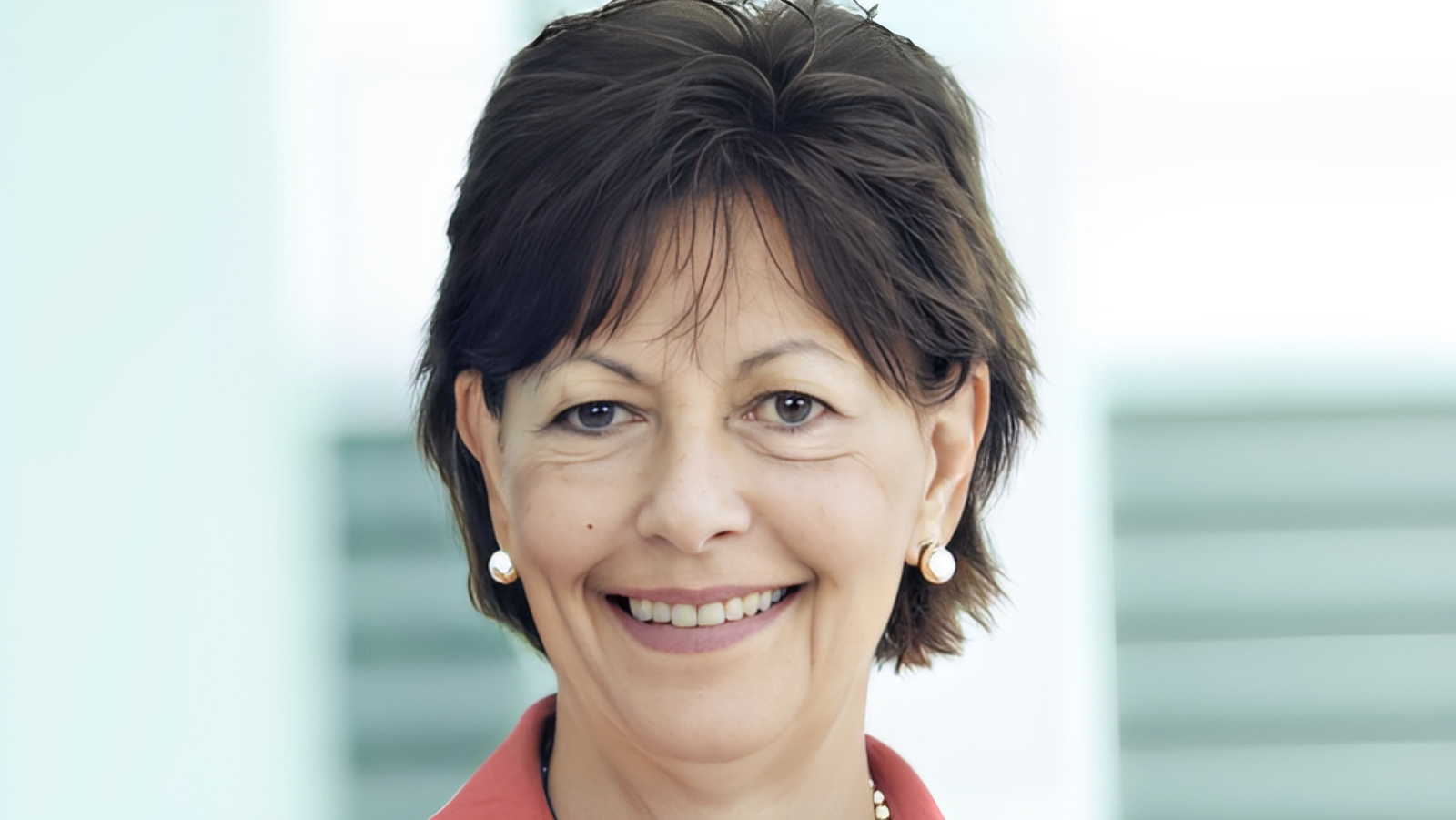 Lynn M. Schuchter: I want to emphasize the early integration of ...