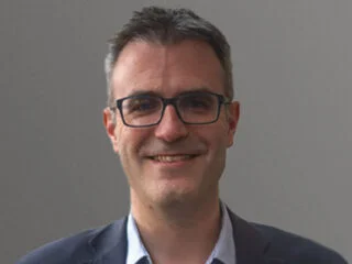 Graham Collins: Real world data from UK - Brexucel RR Mantle cell ...